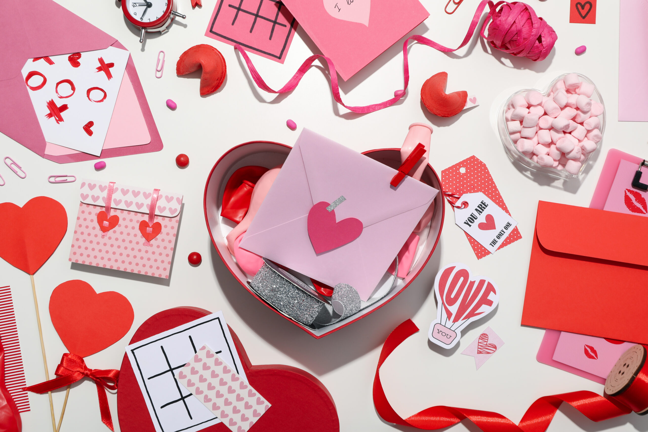 Valentine’s Day Freebies – HonorsGradU